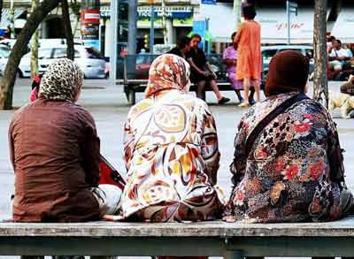 Roughly how many Muslims are there living across Australia ...